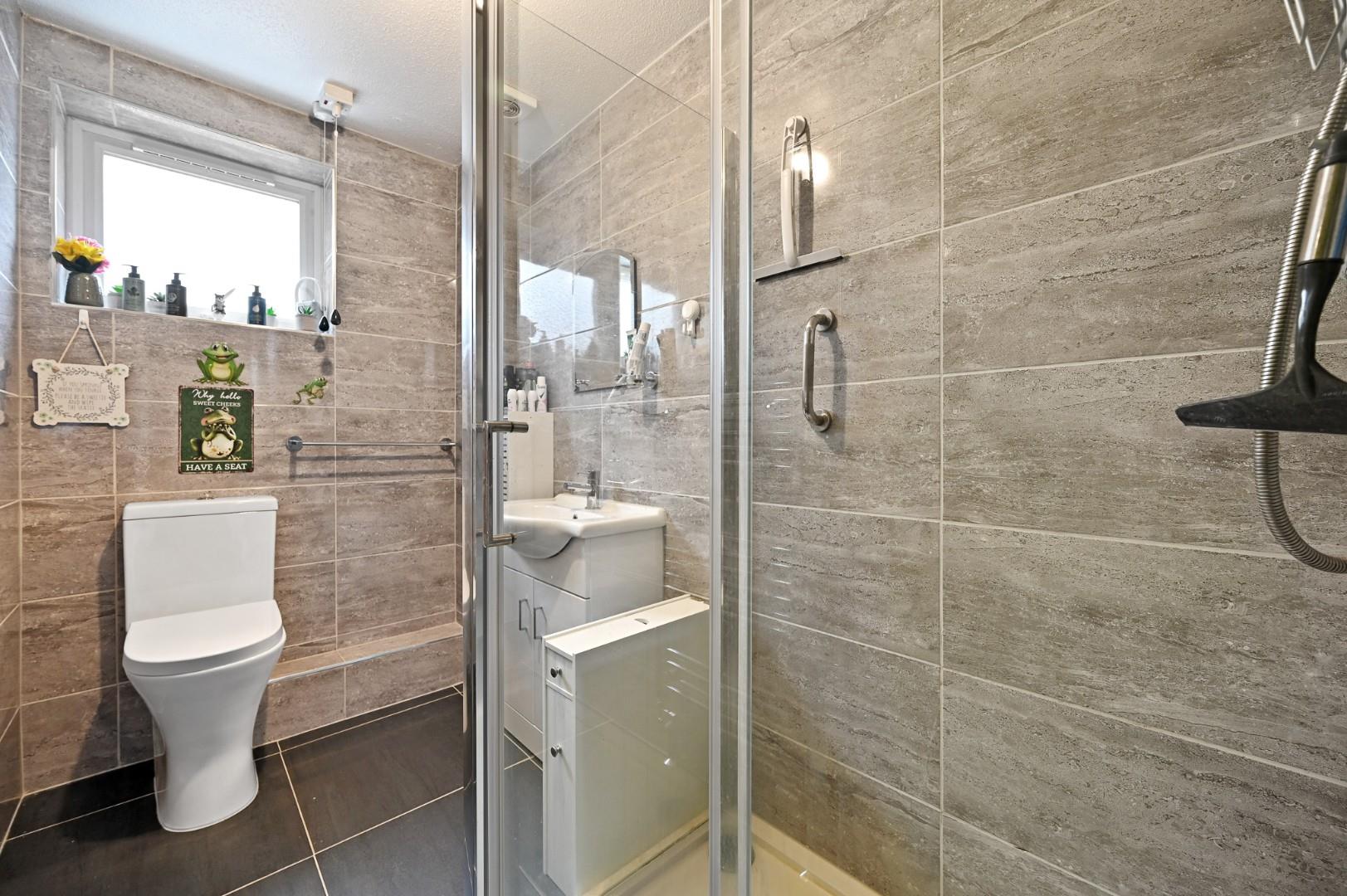 4 Bedroom House For Sale in Farrier Road, Northolt, UB5 – Rolfe East